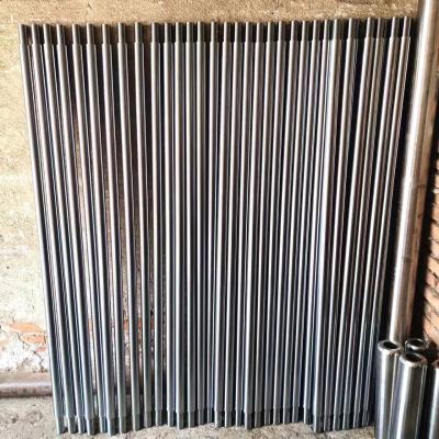 China Between 25-30 Degrees  2 Microns  0.4 Tempered Electroplated Piston Rod Engineering Machinery for sale