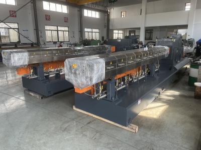China Glass Fiber Reinforced Plastic Extrusion Molding Machine PP Sheet Extruder for sale