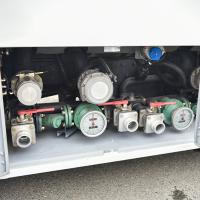 China 5000L Dongfeng Mini Box Type Carbon Steel Fuel Oil Tanker Truck Automatic Transmission Transport for sale
