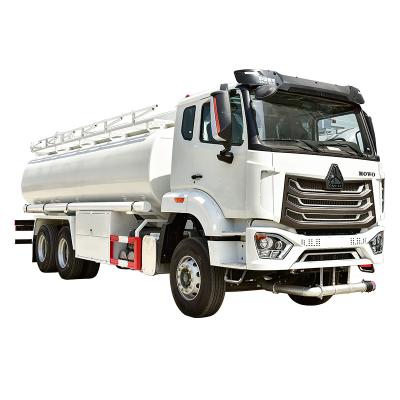 China Howo 6x4 10 Wheelers 15000-20000L Fuel Oil Tanker Truck Manual Transmission Transport for sale