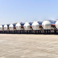 China 33000L 38000L Dual Axle Diesel Gasoline Oil Transport Tank Semi Trailer with Carbon Steel Body for sale