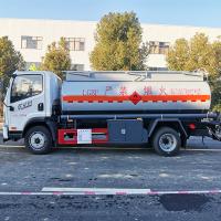 China High Capacity 8000L Carbon Steel Fuel Oil Tanker Truck FAW Chassis 4X2 Drive Transport for sale