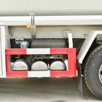 China Howo 25000 Liters 10 Tyre Diesel Fuel Oil Tanker Truck Delivery Transport Vehicle for sale