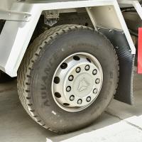 China SINOTRUK 8x4 12 Wheels 25 Ton 251-350hp Fuel Oil Tanker Truck Oil Storage Transport for sale