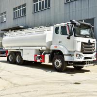 China 8 Forward Shift HOWO 20000L Crude Palm Oil Carbon Steel Fuel Oil Tanker Truck Transport for sale