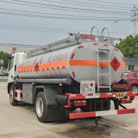 China Small Mini 8000L 8 Ton 4x2 Fuel Oil Tanker Truck Malaysia 5-10T GVW Carbon Steel Transport for sale