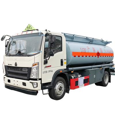 China Howo Mini 5000L 5CBM Carbon Steel Fuel Oil Tanker Truck Bowser Gasoline Transport Chassis for sale