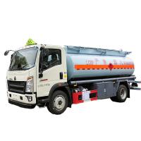 China 10000 Liters 4X2 Yuchai Powered Fuel Oil Tanker Truck Refuel Transport Vehicle 4-6L for sale