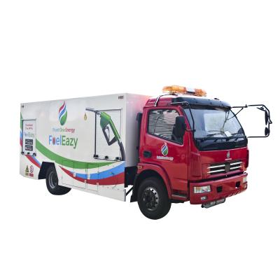 China Dongfeng 4x2 8.5m3 Diesel Carbon Steel 5-10T 4-6L Fuel Oil Tanker Truck Transport Vehicle for sale