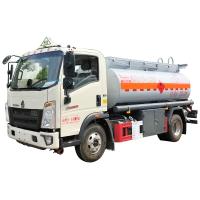 China 4x2 HOWO Max Torque 500Nm 100L Fuel Tank Oil Fuel Oil Tanker Truck Transport Vehicle for sale