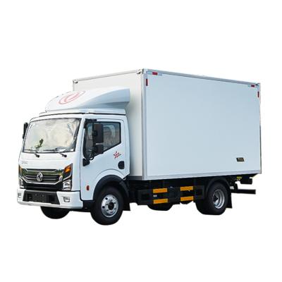 China DFAC 5 Ton Frozen Food Transport Truck with Manual Transmission and Refrigerated Box Dimensions 4100*2100*2100 for sale