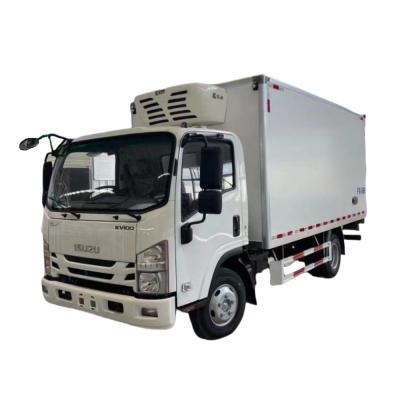 China Isuzu Refrigerated Truck for Frozen Food Transport 1-10T Load Dimensions L x W x H mm 3050*1630*1670 Durable Construction for sale