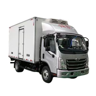 China Urban Transportation Foton 4X2 Refrigerated Truck with Euro 4 Emission Standard Engine Capacity 4L for sale
