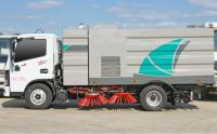 China Pure Electric 5.5 Square Dongfeng Furica Road Sweeper Road Maintenance Car Sweeping Truck for sale