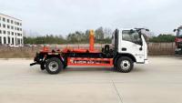 China 4*2 Lift Hook Swing Arm Garbage Transport Compactor Truck in 5620mm*2100mm*2300mm Dimensions for sale