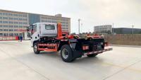 China 4*2 Lift Hook Swing Arm Garbage Transport Compactor Truck in 5620mm*2100mm*2300mm Dimensions for sale