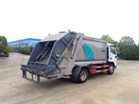 China Post-Loading Weichai 140HP Compression Garbage Truck with Euro 4 Emission Standard and Diesel Fuel Type for sale