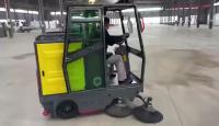 China Automatic Brush Electric Water Sanitation Rotary Outdoor Steering Wheels Industrial Floor Sweeper for sale