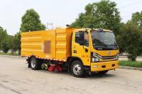 China Dongfeng 4*2 Vacuum Road Sweeper Truck 8m3 Street Sweeping Truck with 4 Brushes for sale