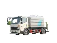 China Outlet 14m Range 5 Ton 4 * 2 Mini Water Sprinkler Truck for Dust Off Manual Transmission Type for sale