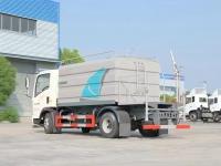 China Outlet 14m Range 5 Ton 4 * 2 Mini Water Sprinkler Truck for Dust Off Manual Transmission Type for sale
