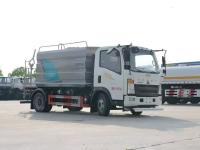 China Manual Transmission Type HOWO 2000 Gallon 3000 Gallon 8CBM Water Tanker Trucks for Customer Requirements for sale