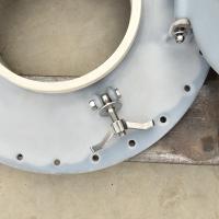China Working Voltage Steel Lined Plastic Manhole Cover for Chemical Tank Truck norminal diameter DN500 for sale