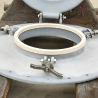China Working Voltage Steel Lined Plastic Manhole Cover for Chemical Tank Truck norminal diameter DN500 for sale