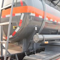 China 14.5CBM Hydrochloric Acid Liquid Alkali Tank Corrosive Product Tanker 26000 Gross Vehicle Weight for sale