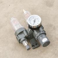 China Dual-Filter Double-Bowl Design Oil-Water Separator for Diesel Fuel Water Removal Rust Prevention Tool High Quanlity for sale