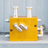 China Atmospheric Pressure Pneumatic Control Combination Switch For Controlling Circuit On / Off for sale