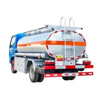 China Durable Right Hand Drive 4X2 4-6L 5000KG Fuel Oil Tanker Truck Transport Vehicle Engine for sale