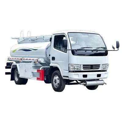 China Euro III 5CBM Carbon Steel 4X2 Fuel Oil Transport Tanker Truck with 3300mm Wheelbase for sale