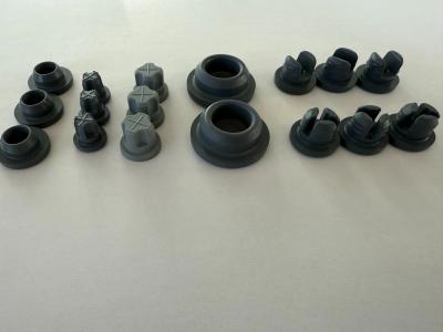 China Customized High Quality Butyl Rubber Stopper of Antibiotic Bottles for sale
