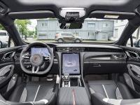 China New Medium H6 Fwd 2.0T Hongqi Car 5 Seater Petrol Gasoline 230Km/h Top speed for sale