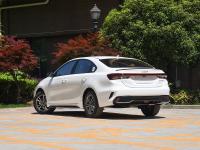China Kia K3 Korean Brand 5-Seat 2WD Gasoline Kia Cars With Automatic Gearbox R18 Tires Left Steering In Stock for sale