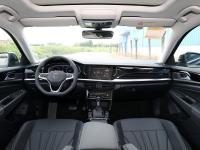 China Vw Passat Car 2.0T FWD Medium Sized Sedan Volkswagens Petrol Vehicle for sale