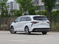 China Toyota INNOVA Cars Left Hand Drive Mini For Sale Europe Hybrid And Petrol Cars for sale