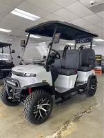 China 4 Seater Gas Golf Cart 30-50 Km/H Maximum Speed for sale