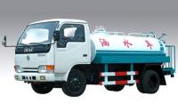 China Dongfeng Sprinkler Truck With 4 Ton Water Capacity And High Power Special Sprinkler Pump for sale