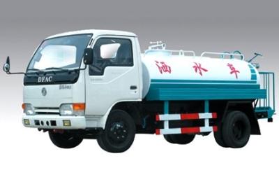 China Dongfeng Sprinkler Truck With 4 Ton Water Capacity And High Power Special Sprinkler Pump for sale