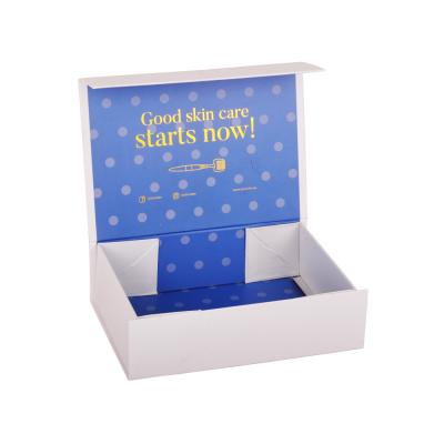 China 1mm Luxury Perfume Packaging Boxes , Cosmetic Paper Boxes With Golden Hot Stamping Logo for sale