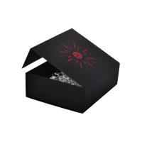 China Customized Black Clothing Cardboard Box Biodegradable With Raffia for sale