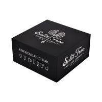 China Recycle Large Paper Packing Boxes Clothing Gift Packaging With Magnetic Lid for sale