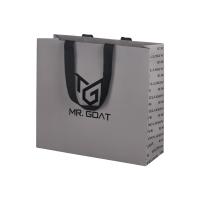 China Grey UV Art Paper Gift Bags Clothing Shopping Packaging With Handle for sale