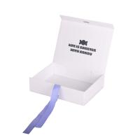 China Sturdy White Foldable Paper Magnetic Gift Boxes Packaging Product With Ribbon for sale