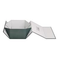 China Green Coated Paper Gift Boxes Packaging Tea Product Magnetic Foldable for sale