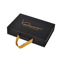 China Black Magnetic Folding Paper Boxes Packaging Gift With Ribbon Handle for sale