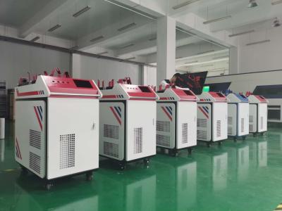China 1000W Handheld Laser Welding Machine 6mm Stainless Steel Fiber Laser Welder 50HZ for sale
