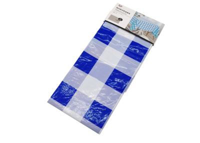 China Poly Table Cloth 130 X 185cm For Easy And Quick Food Waste Collection for sale
